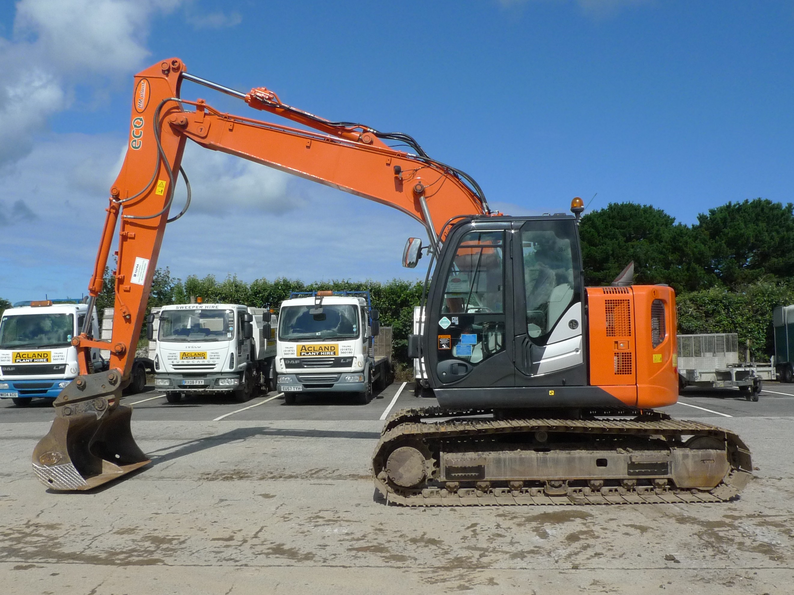 ZX135 (2) - Acland Plant Hire